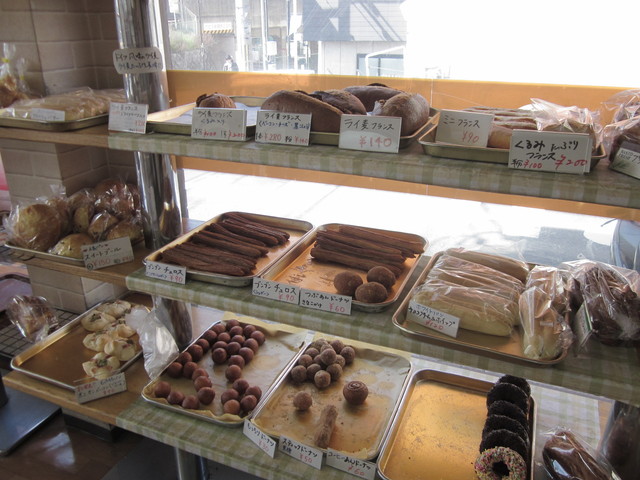 写真 : ベーカリー＆喫茶 ブンブン （Bun Bun） - 宮之阪/パン | 食べログ