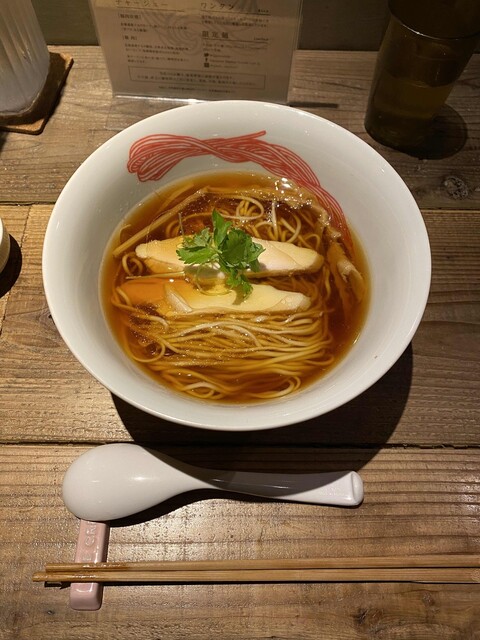 by 藤原 ヒロシ : Japanese Ramen Noodle Lab Q （ラーメンキュウ） - さっぽろ（札幌市営）/ラーメン [食べログ]