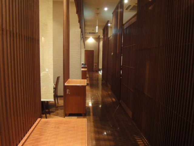 内観写真 : 梅の花 大泉学園店 （ウメノハナ） - 大泉学園/豆腐料理 | 食べログ