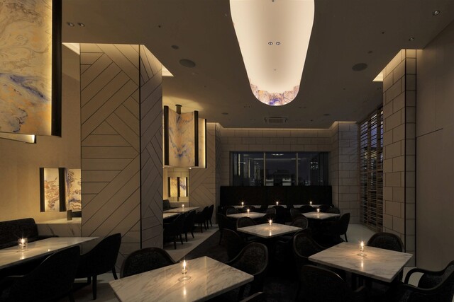 座席 : BALCON TOKYO （バルコン・トーキョー/BALCÓN TOKYO） - 六本木一丁目/フレンチ [食べログ]