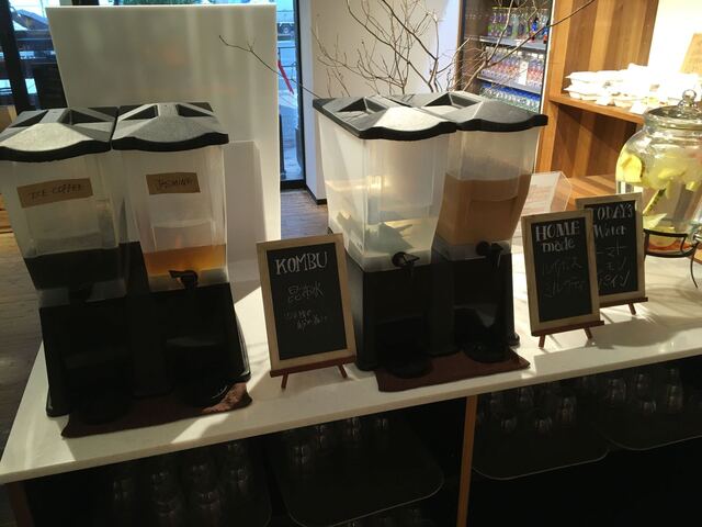 ライフル テーブル （LIFULL Table） - 半蔵門/カフェ | 食べログ