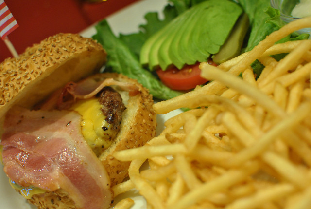 『行列バーガーが並ばずに！』by 酒屋sakaya : サニーダイナー ルミネ北千住店 （SUNNY DINER） - 北千住/ハンバーガー ...