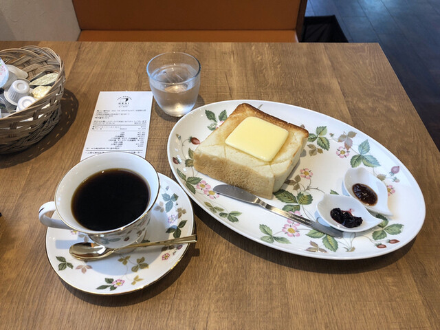 口コミ一覧 : 食パン専門店 DEAI THE BAKERY&CAFE - 金剛/カフェ [食べログ]