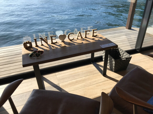 内観写真 : INE CAFE （イネカフェ） - 伊根町その他/カフェ | 食べログ