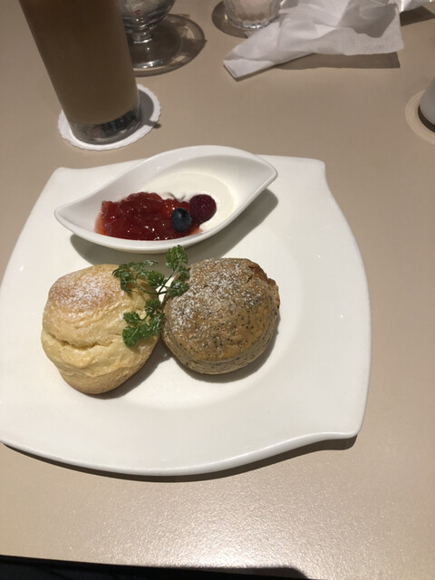 料理写真 3ページ目 : グラン カフェ （The Grand Cafe） - 西梅田/カフェ | 食べログ