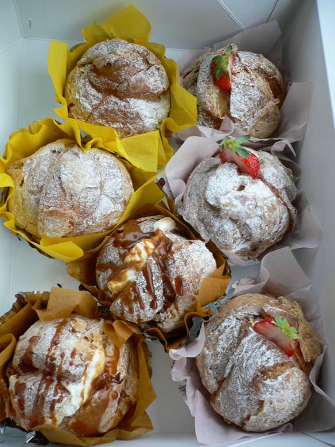 『久々のシュークリームは美味しかった・・・』by pecorella : モルト ボーノ （Molto Buono） - 日立/ケーキ [食べログ]