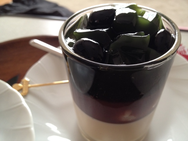 写真 : モン・ナポレオン 本店 （Mon Napoleon） - 河内山本/ケーキ | 食べログ