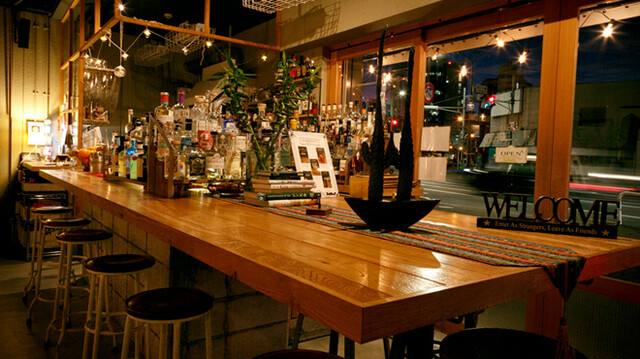 座席 : Bar copain - 北池袋/バー | 食べログ