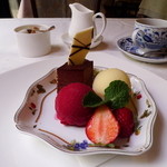 写真 : キュイエール・ダルジャン - 村井/フレンチ [食べログ]