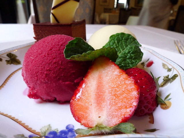 写真 : キュイエール・ダルジャン - 村井/フレンチ [食べログ]