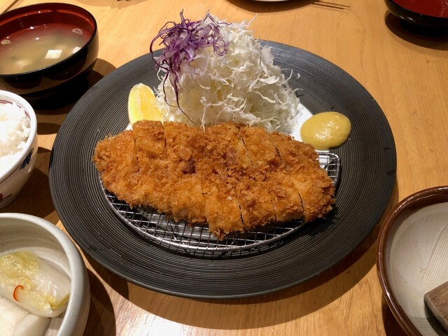 KATSUTOKU PLAZA INDONESIA （かつ徳） - ジャカルタ/とんかつ | 食べログ
