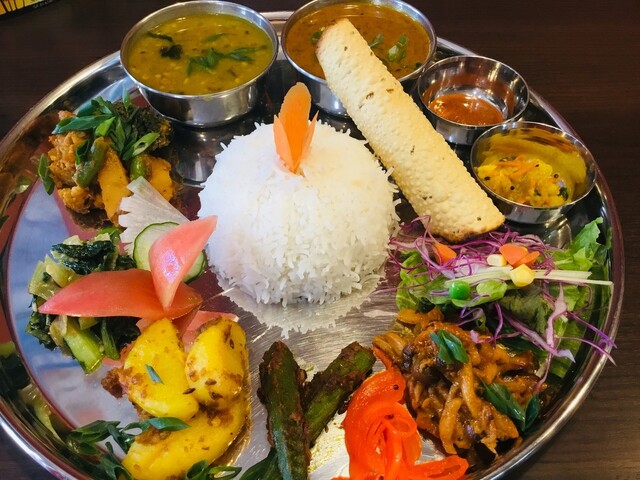 MITRA RESTAURANT & BAR （ミトラレストランアンドバー） - 新清水/インドカレー | 食べログ