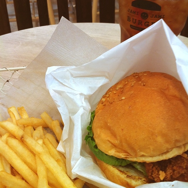 【閉店】ジャミジャミバーガー 若葉台店 （JAMI JAMI BURGER） - 若葉台/ハンバーガー | 食べログ