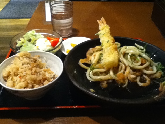 本場さぬきうどん げんき家 新大阪店 - 西中島南方/うどん | 食べログ