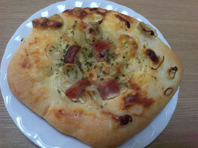 写真 : シバ （shiba） - 南茨木/パン | 食べログ