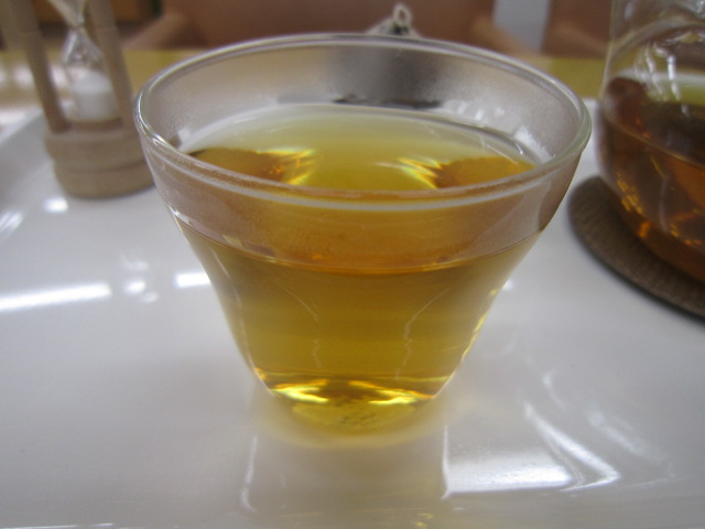 『お茶で静かにリラックス』by ムック : ニホンドウ漢方ブティック 京王新宿店 - 新宿/カフェ [食べログ]