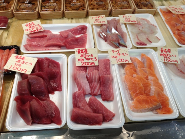 『楽しいMyのっけ丼(^_^)』by ポッキー2010 : 青森魚菜センター 本店 （古川市場） - 青森/その他 [食べログ]