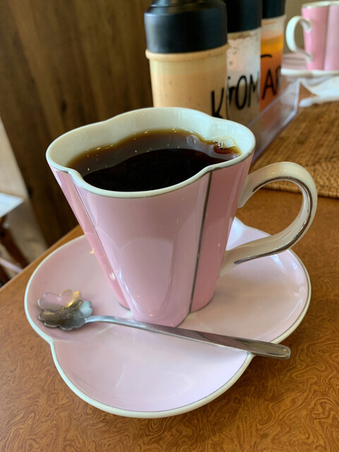 SAKURA COFFEE （サクラコーヒー） - 大久保/カフェ [食べログ]