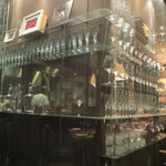 内観写真 : アンティーブ 丸の内ブリックスクエア店 （Grill ＆ Bar ANTIBES） - 二重橋前/イタリアン [食べログ]