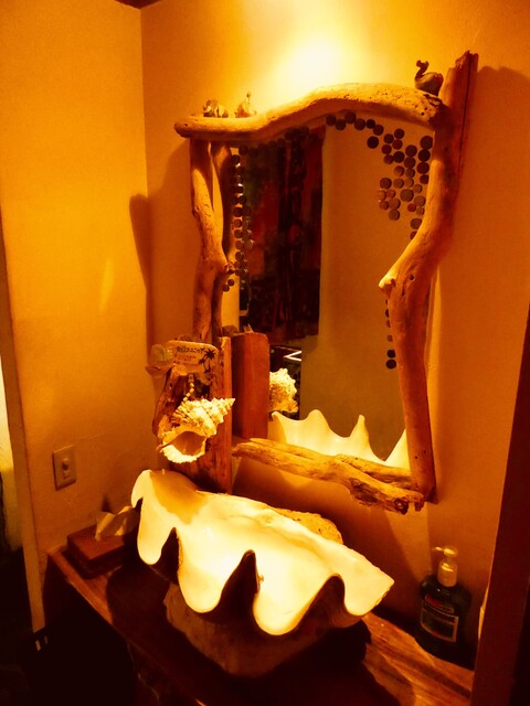 Hideout Bar Ombak （オンバ） - 新橋/バー | 食べログ