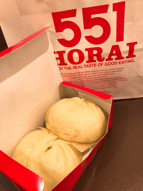 『大阪に来たら』by 白波さん : 551蓬莱 JR新大阪駅中央口店 （551 HORAI） - 新大阪/肉まん [食べログ]