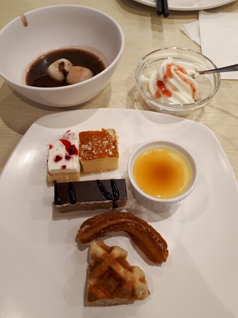 写真 : 神戸クック ワールドビュッフェ 久留米店 （WORLD BUFFET KOBE COOK） - 櫛原/バイキング [食べログ]