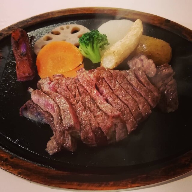 ビストロ エメ - 八丁堀/ステーキ [食べログ]