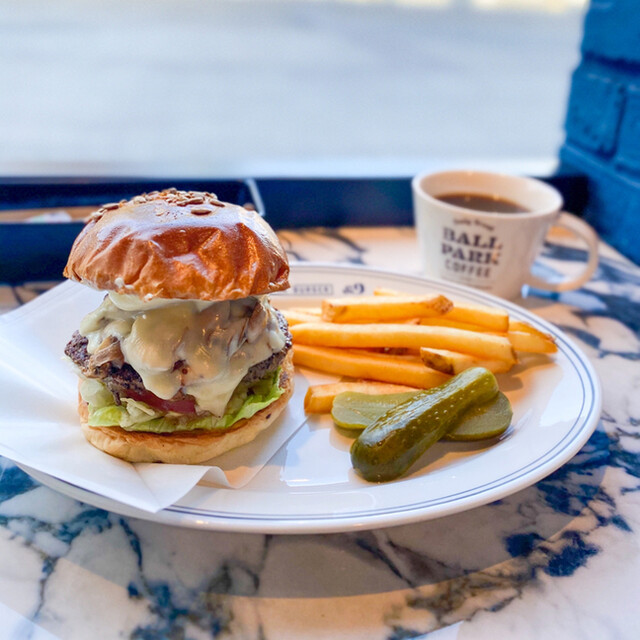 BALLPARK BURGER &9 （ボールパークバーガー アンド・ナイン） - 関内/ハンバーガー | 食べログ