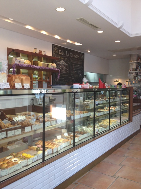 『通りがかりで見つけた住宅街のパン屋さん』by su-sama : 【閉店】ラ・ミシェット （La Michette） - 久居/カフェ [食べログ]
