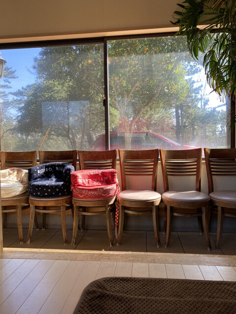 内観写真 : ロッソ・ビアンコ （ROSSO BIANCO） - 安房鴨川/ヨーロッパ料理 | 食べログ