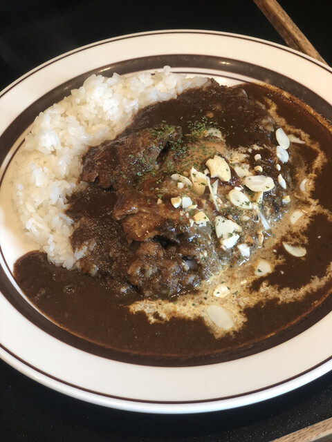 写真 : woof curry （ウーフ カレー） - 長谷/カレー | 食べログ