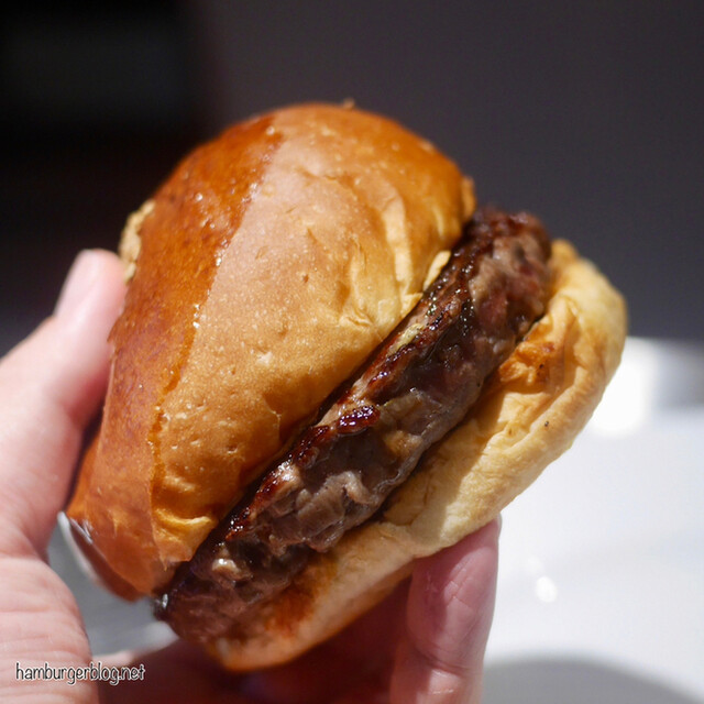 『碑文谷、バーガーポリス』by palog : Burger POLICE - 都立大学/ハンバーガー [食べログ]