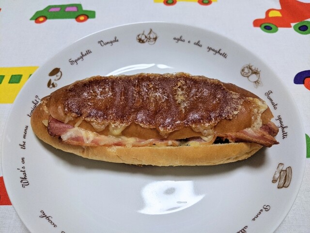 TNT BAKERY （ティーエヌティーベーカリー） - 守恒/パン | 食べログ