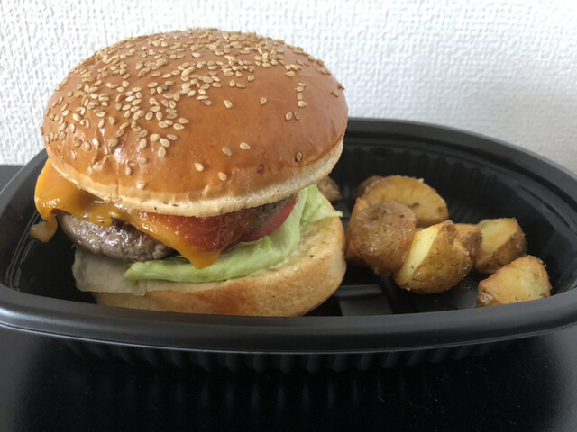 【移転】Overcook Burger Bar （オーバークックバーガーバー） - 大口/ハンバーガー | 食べログ