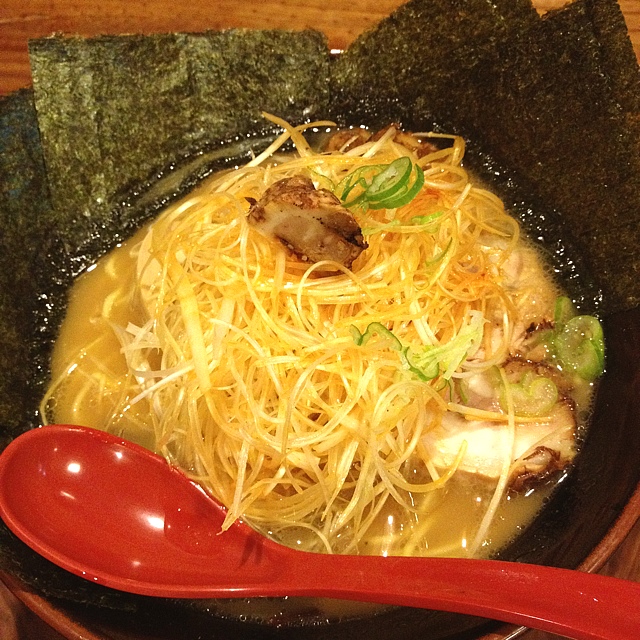 写真 : めん屋一徹 - 寒川/ラーメン | 食べログ
