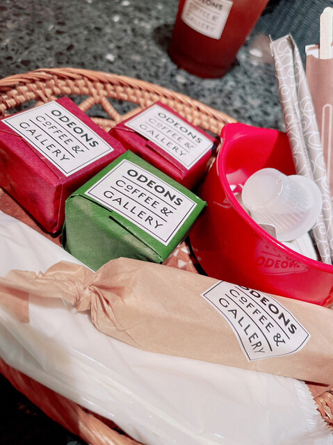 by キャシーフェルナンデス : オデオンズ コーヒー＆ギャラリー （ODEONS COFFEE&GALLERY） - 麻布十番/カフェ [食べログ]