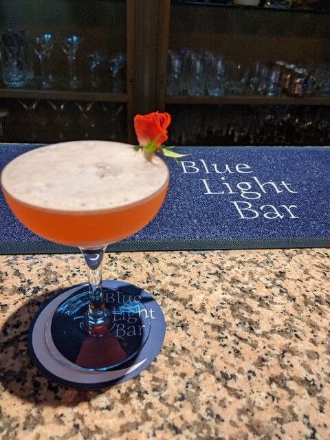 Blue Light Bar （ブルー ライト バー） - 関内/バー | 食べログ