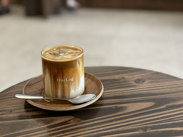 アワーログコーヒー （Ourlog COFFEE【旧店名】SurRea! Coffee） - 鶴橋/カフェ | 食べログ