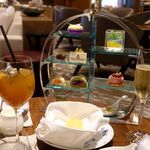 Flying Stag - 新大宮/バー/ネット予約可 | 食べログ