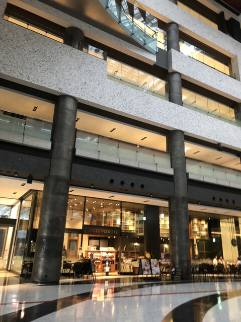 タリーズコーヒー グランフロント大阪北館1F店 - 大阪梅田（阪急）/カフェ | 食べログ