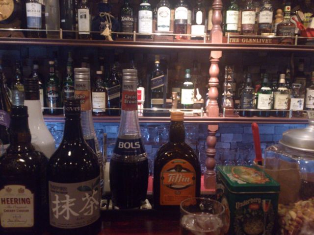 写真 : バッフィ・バルバ （SHOT BAR BAFFI・BARBA） - 難波（南海）/バー | 食べログ