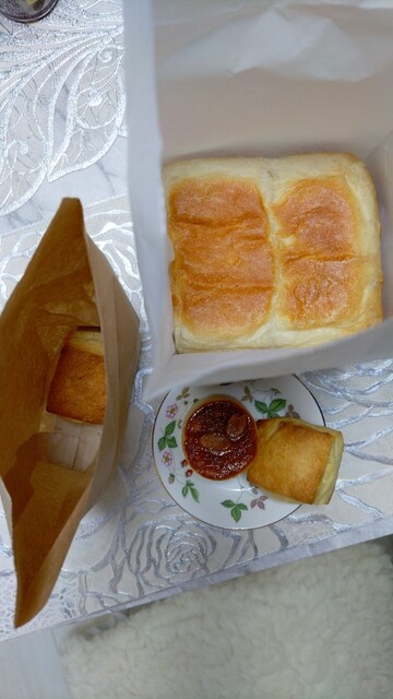 by ゆうこりん2020 : ポフベーカリー （POF BAKERY） - 千歳烏山/パン [食べログ]