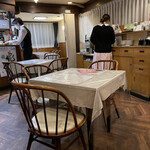 内観写真 : 煉瓦亭 （レンガテイ） - 銀座/洋食 | 食べログ