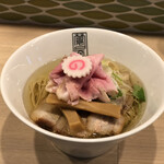 写真 : 鶯屋 - 祖師ケ谷大蔵/ラーメン | 食べログ