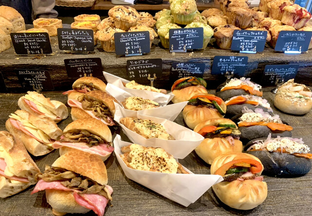 写真 : BABEL 858 （バベル ハチゴハチ） - 大町西公園/カフェ | 食べログ