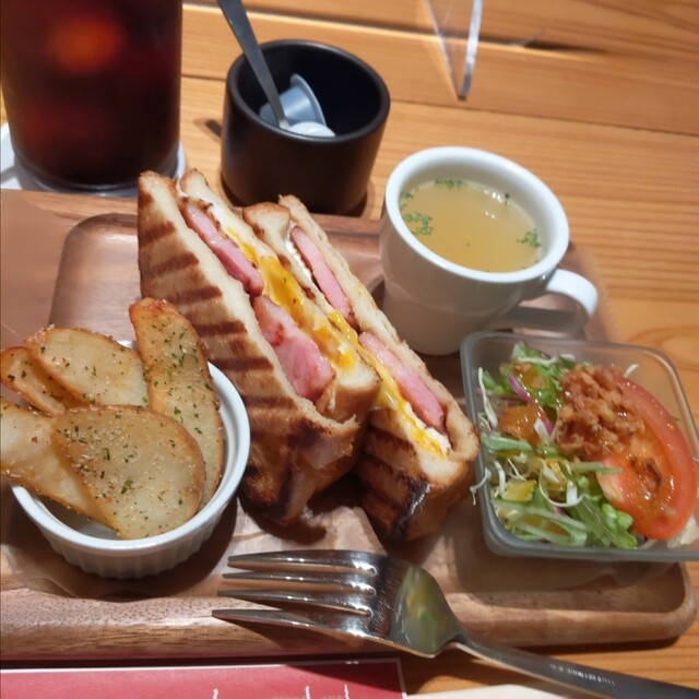 MAME CAFE （豆カフェ） - 二川/カフェ | 食べログ