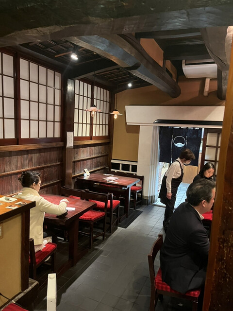 内観写真 五代目 野田岩 麻布飯倉本店 (のだいわ) 赤羽橋 うなぎ 食べログ