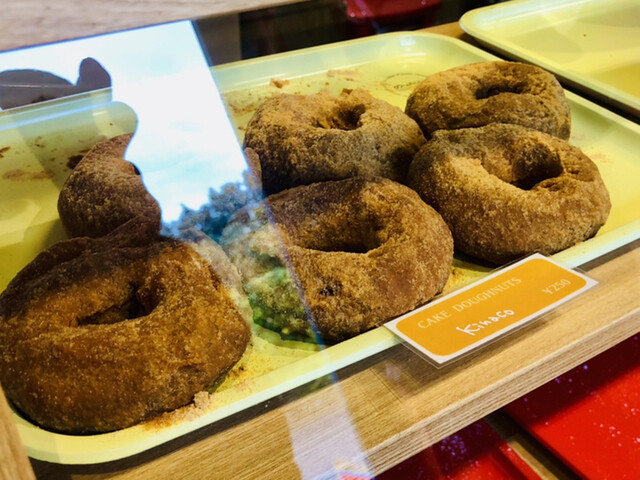 BARROW DOUGHNUTS （バロー ドーナツ） - 三津浜/ドーナツ | 食べログ