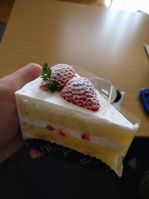 DECORA cakes （デコラ ケイクス） - 帯広/ケーキ | 食べログ