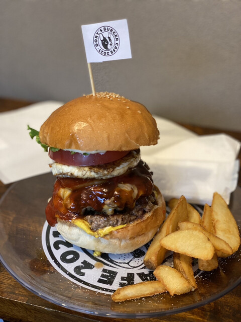 【閉店】Dory's Burger Cafe （ドリーズバーガーカフェ） - 錦糸町/ハンバーガー | 食べログ